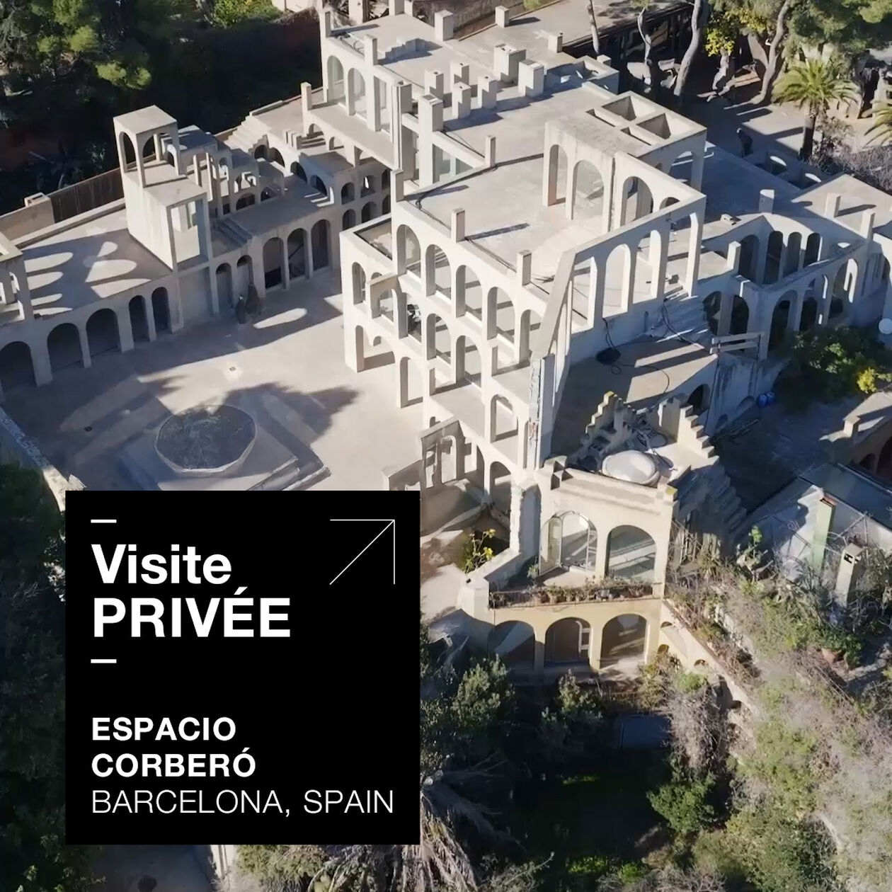 Visite Privée - Espacio Corberó x Aqua | Roche Bobois