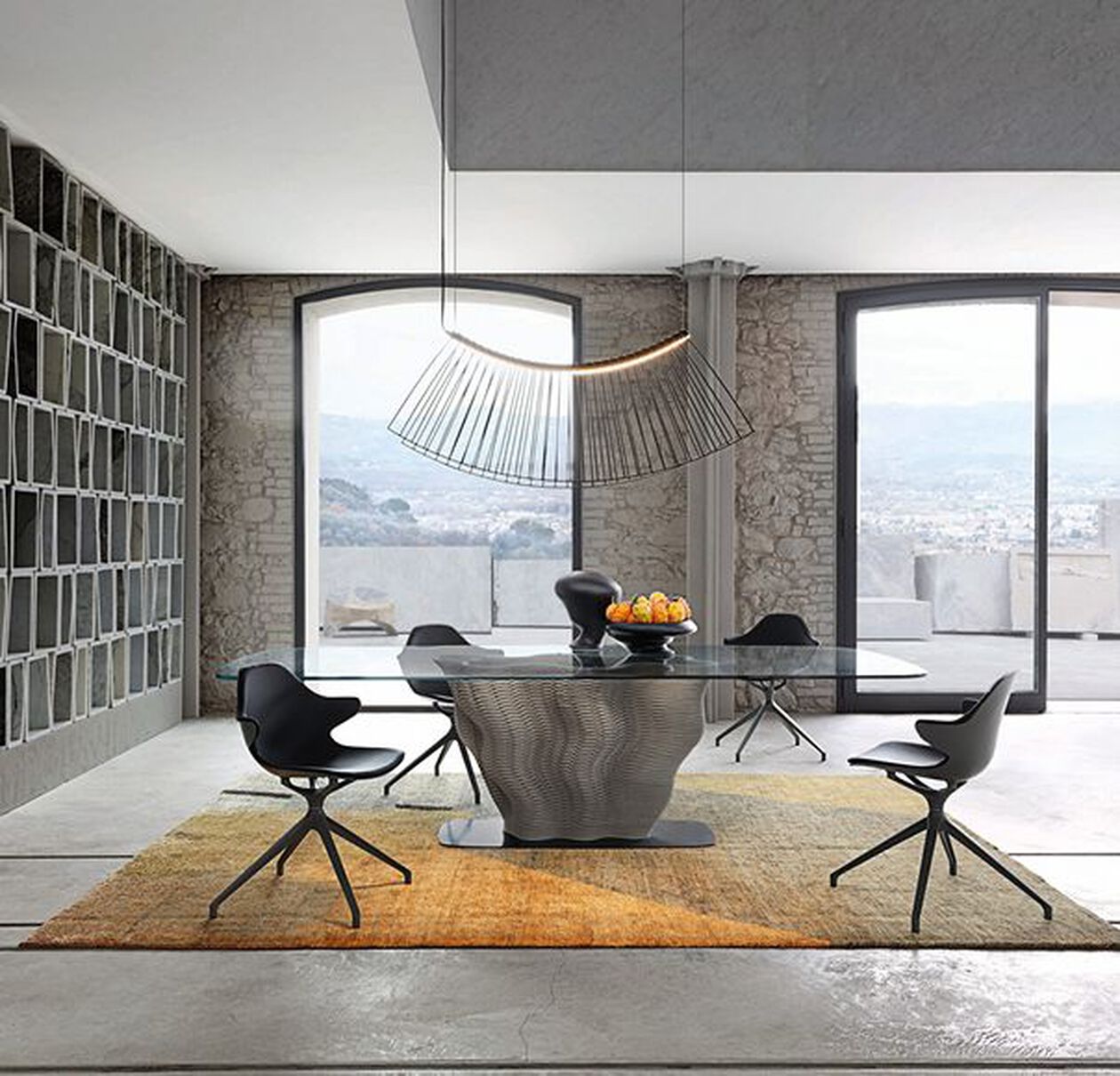 Janus du mobilier 2022 - Awarded to the Corail table | Roche Bobois